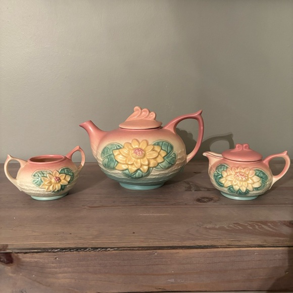 hull | Kitchen | Vintage Hull Art Pottery Matte Pastel Pink Water Lily ...